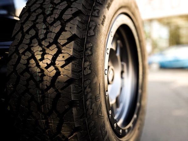 Fake treads - 8 ways to spot counterfeit tyres | Tyreright